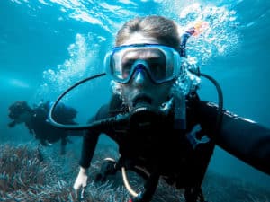 Why Does Nitrogen Build Up When Scuba Diving? - OpenWaterHQ